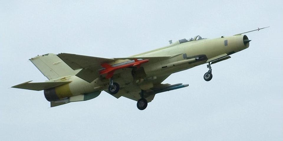 大国善谋，买800枚怪蛇-3，中国用不到2亿美元换空空导弹进步20年_腾讯新闻