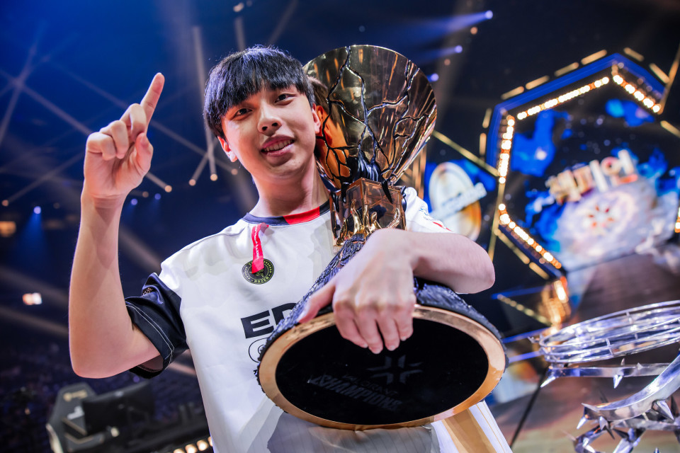 VCTCN：前EDG选手S1Mon或将加盟次级战队AQ_腾讯新闻