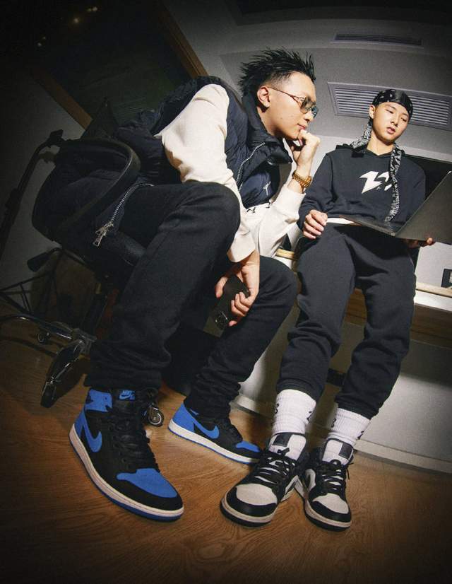 ASEN：优秀rapper还是抄袭者？争议不断的小镇男孩_腾讯新闻