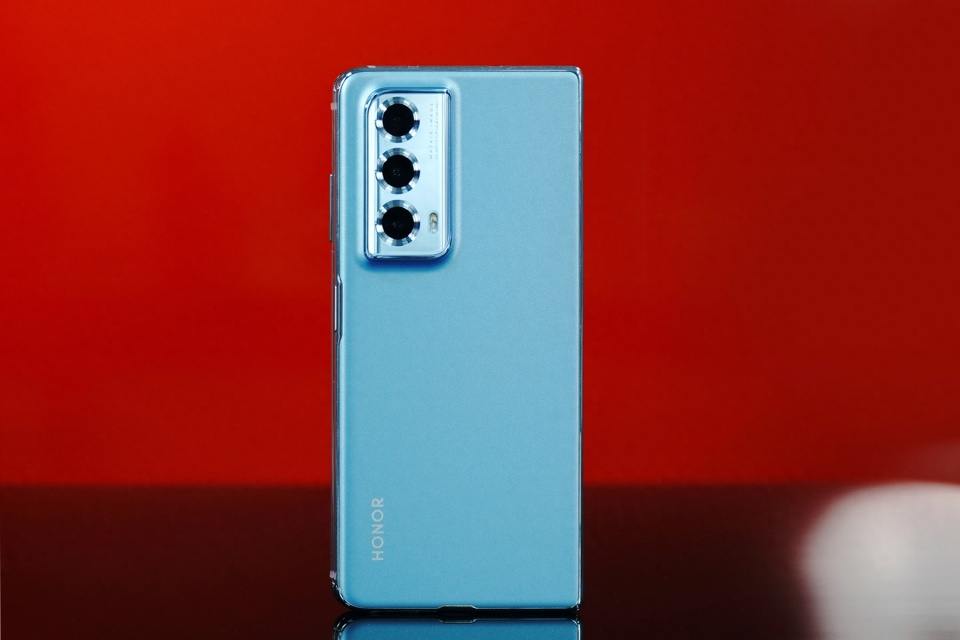 华为Mate 60 Pro与荣耀Magic Vs2一起用，体验谁更强？_腾讯新闻