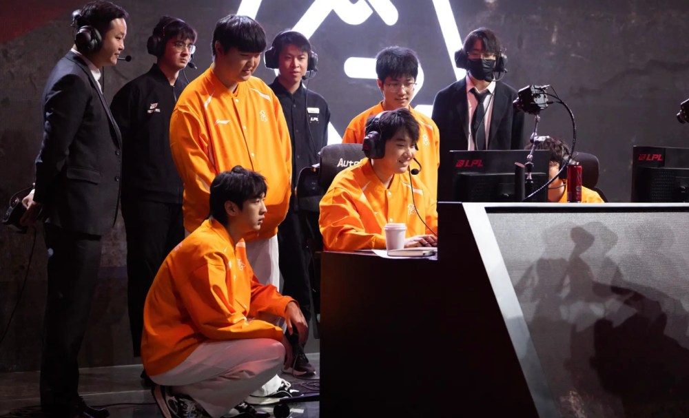 韩援怒喷OMG？韩网也怒了！知情人爆料：Moham不满输了比赛还放假_腾讯新闻