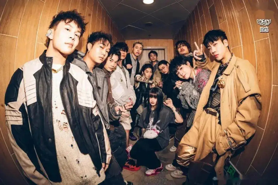 Asen活死人diss开战：杨和苏法老旧料被翻出，牵涉无辜女性惹众怒_腾讯新闻