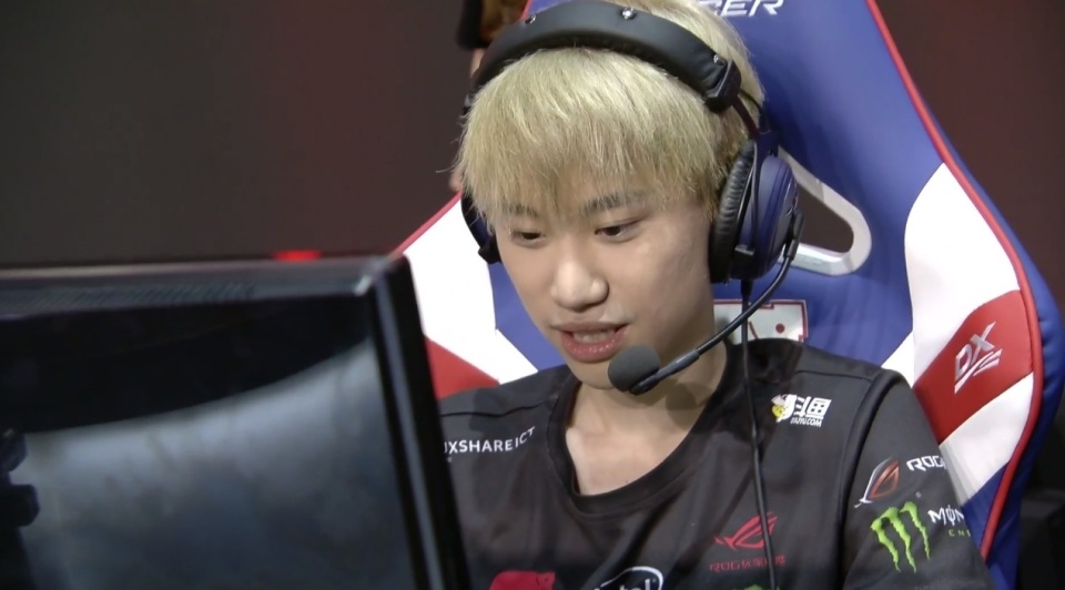 Doinb重启职业之路，将复刻Uzi剧本！韩服努力训练，渴望创造奇迹_腾讯新闻