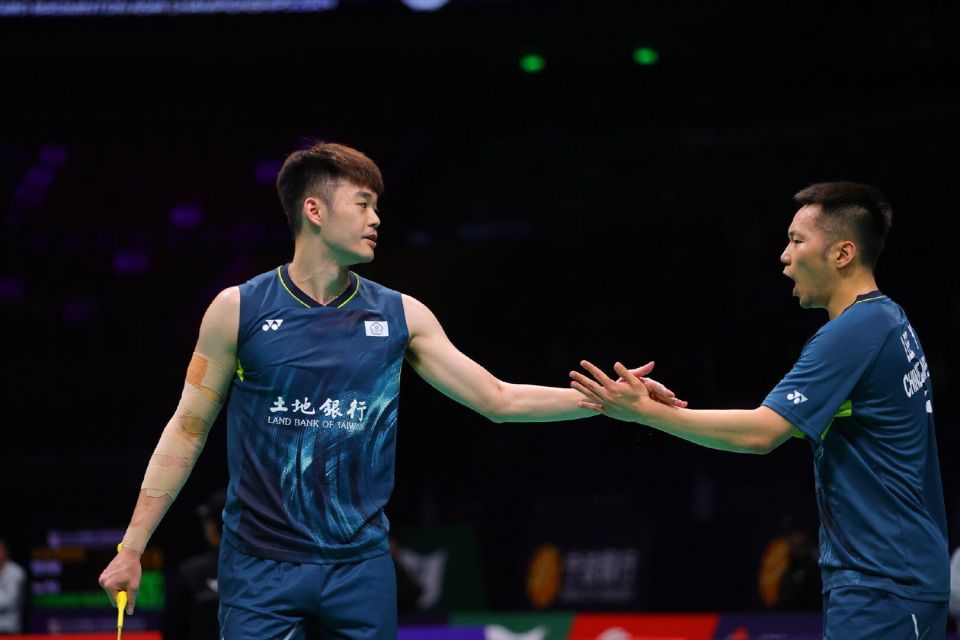 1-3！汤姆斯杯大爆冷：丹麦队被淘汰无缘四强，安赛龙不敌周天成_腾讯新闻