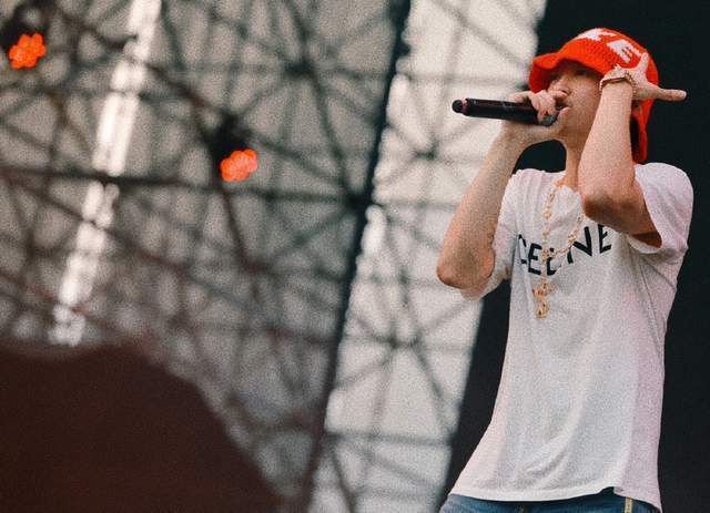 ASEN：优秀rapper还是抄袭者？争议不断的小镇男孩_腾讯新闻