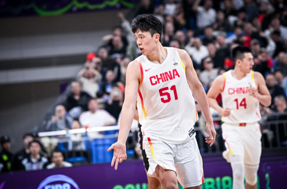 两战28投全中！张子宇却无缘WCBA 篮协政策让她成第二个杨瀚森？_腾讯新闻