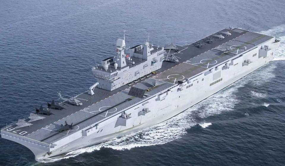 罕见露头的076，究竟是075的Plus，还是福建舰的青春版？_腾讯新闻