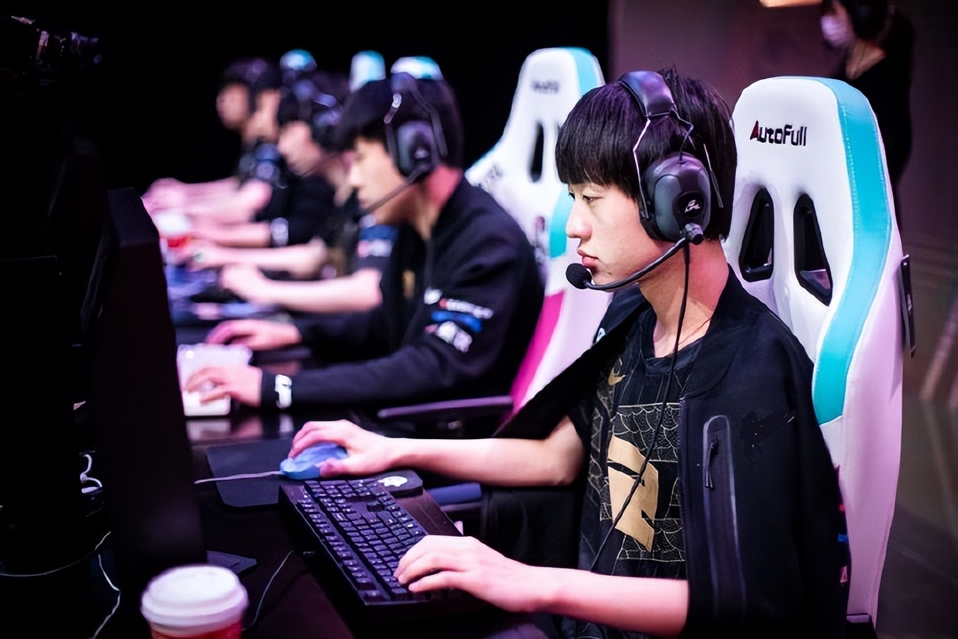 知情人爆料：Ming没找到战队，可能续约！wei选择JDG或RNG