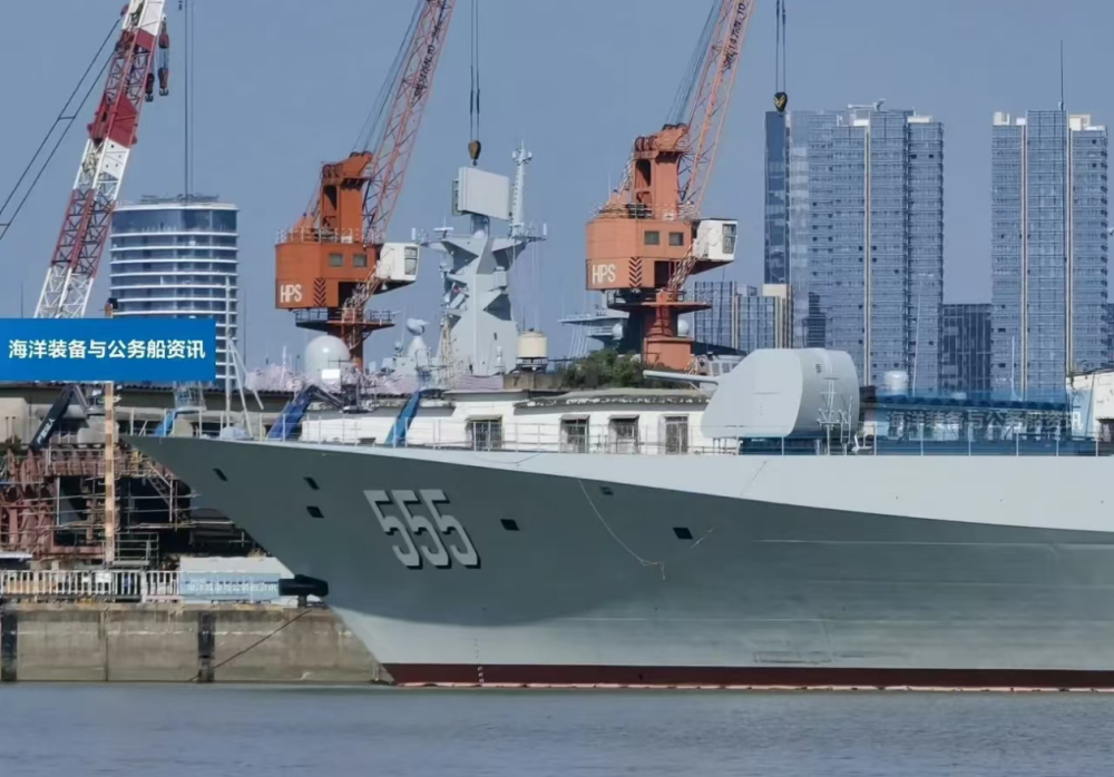 054B型555钦州舰，将成驱九支队新成员？提升在南海的战略威慑力_腾讯新闻
