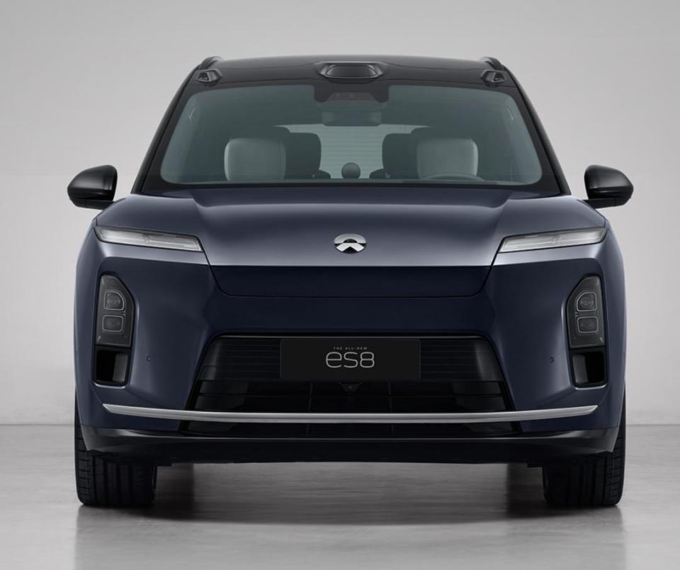 租电池29.88万元起！全新蔚来ES8上市了，最核心亮点其实只有一个_腾讯新闻