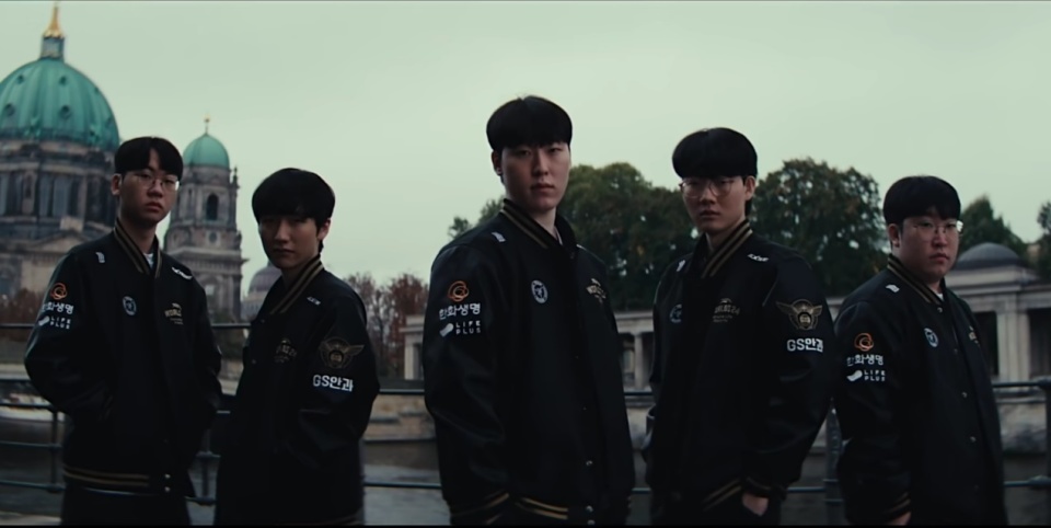 S14北美奇迹诞生，FLY最强杀招登场，天崩开局逆袭，HLE吃尽苦头_腾讯新闻