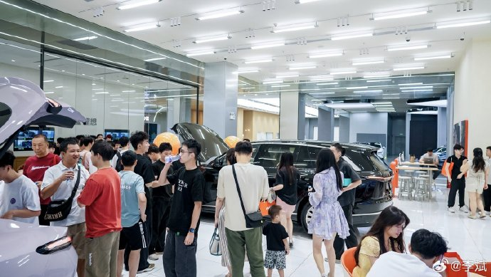 蔚来李斌：乐道L90定价19.39万后仍有毛利，我们把钱都花在用户身上_腾讯新闻