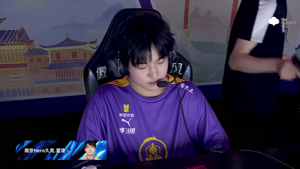 无畏差点害了Hero，XYG不敌Hero，无缘S组卡位赛，可能打A卡位_腾讯新闻