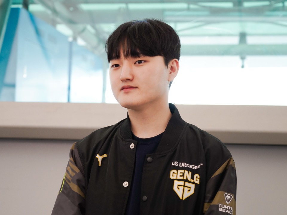 Peyz真来LPL？前GRF教练：他未必留LCK！Ruler大概率回国_腾讯新闻