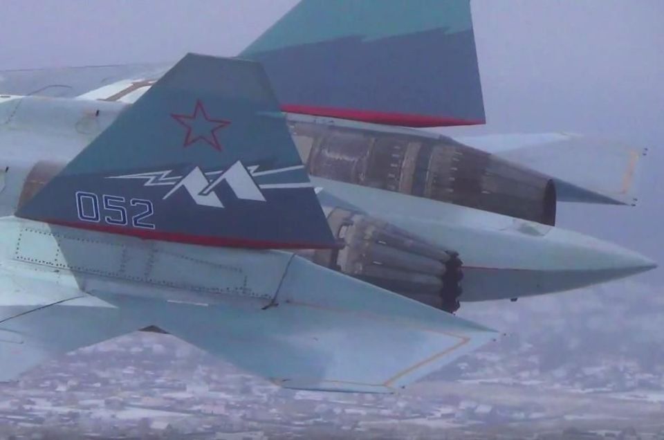 Su-57创造世界第一以2马赫超音速巡航AL-51F能超涡扇-15吗？_腾讯新闻