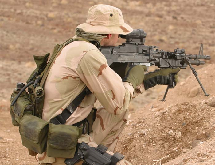 美国陆军购买一批M60通用机枪 耗资1496万美元 真实去向引发猜测_腾讯新闻