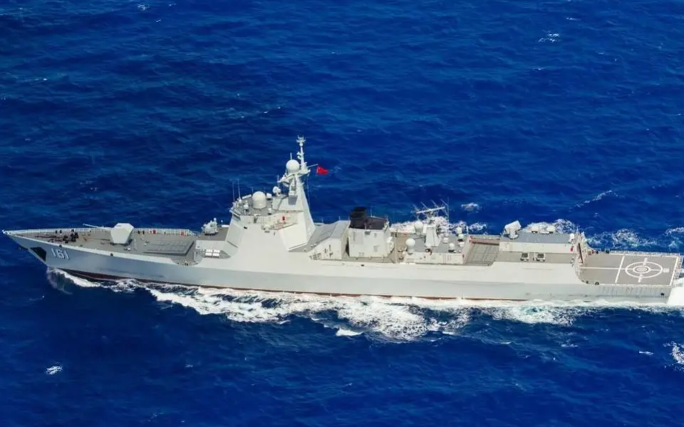 中俄举行联合演习，052D驱逐舰进入芬兰湾_腾讯新闻