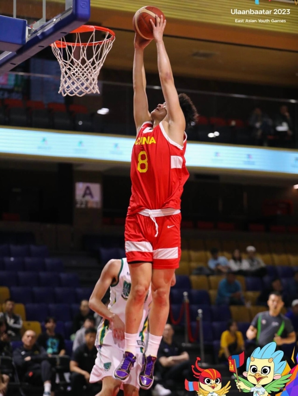 两战净胜102分！U18男篮2连胜：杨瀚森仅打5分钟 北大前锋23分_腾讯新闻