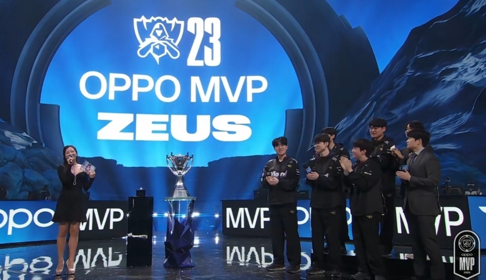 T1一串四夺得S13冠军！对LPL仅输一小局！Faker成就登神！_腾讯新闻