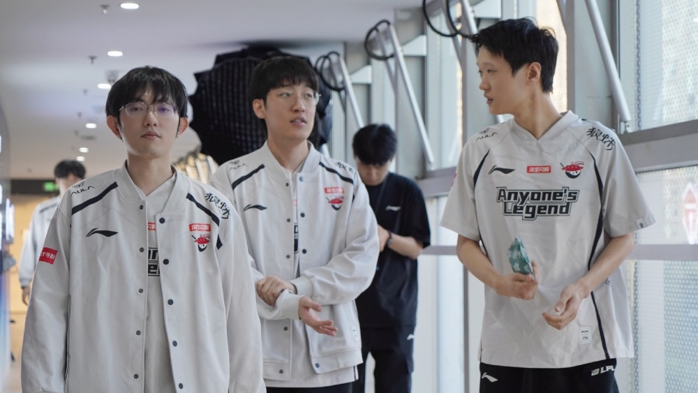 LPL冒泡赛分组出炉！IG躺进胜者组，赢一场Bo5晋级世界赛_腾讯新闻