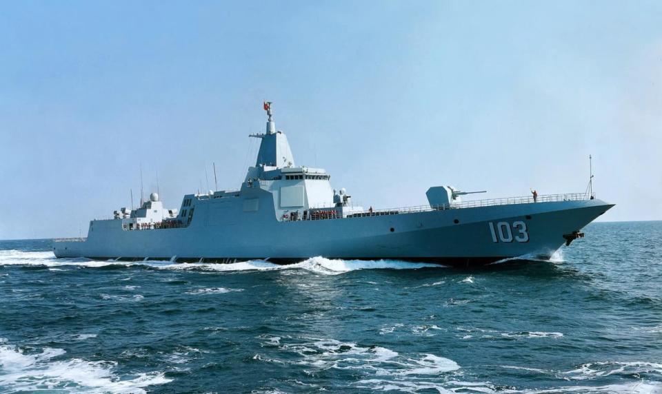 为应对潜在威胁，中国为何大批量制造052D型，而不是055型驱逐舰_腾讯新闻