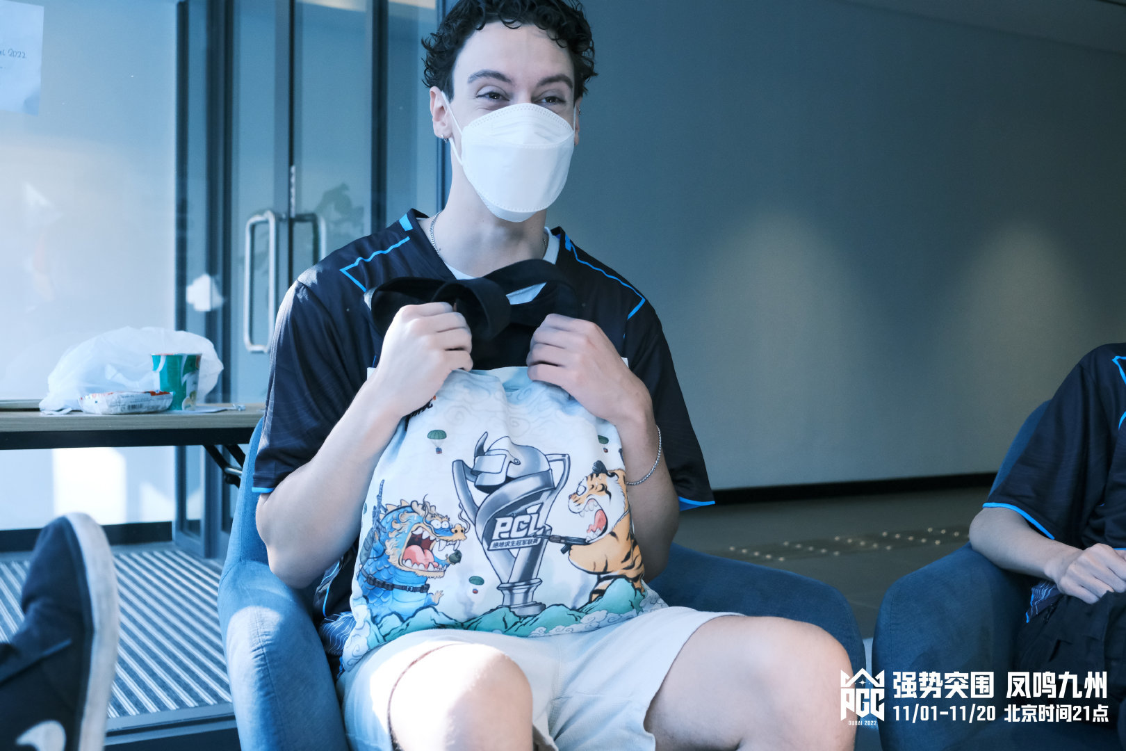 4AM可以重回学校了？USG解散PUBG分部，SQ谈与17的P城之争