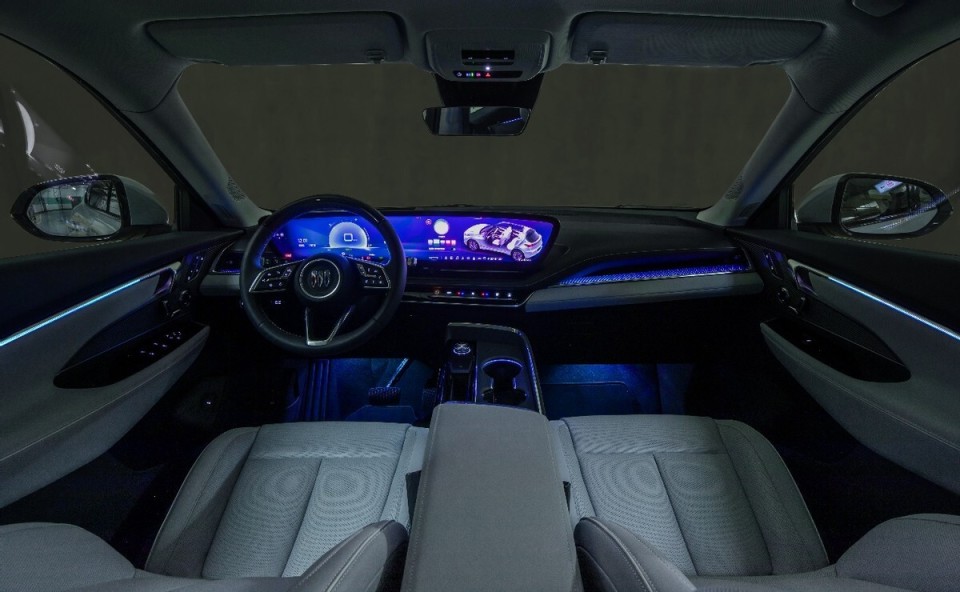 贵一倍没道理，别克E5对比蔚来ES6_腾讯新闻