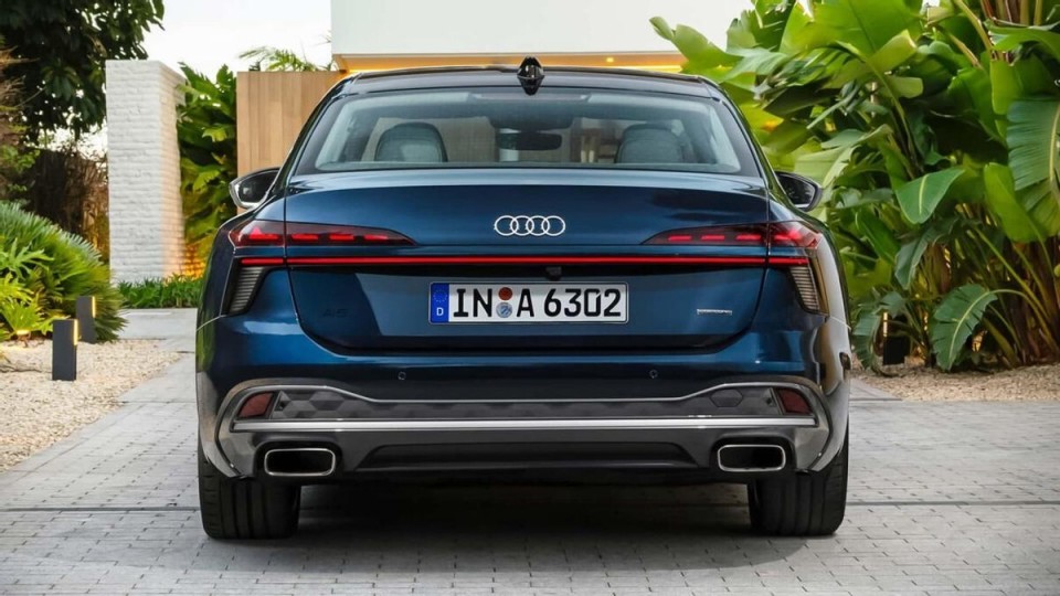 全新一代奥迪A6L曝光，造型运动，配第五代EA888，还能纯电驱动_腾讯新闻