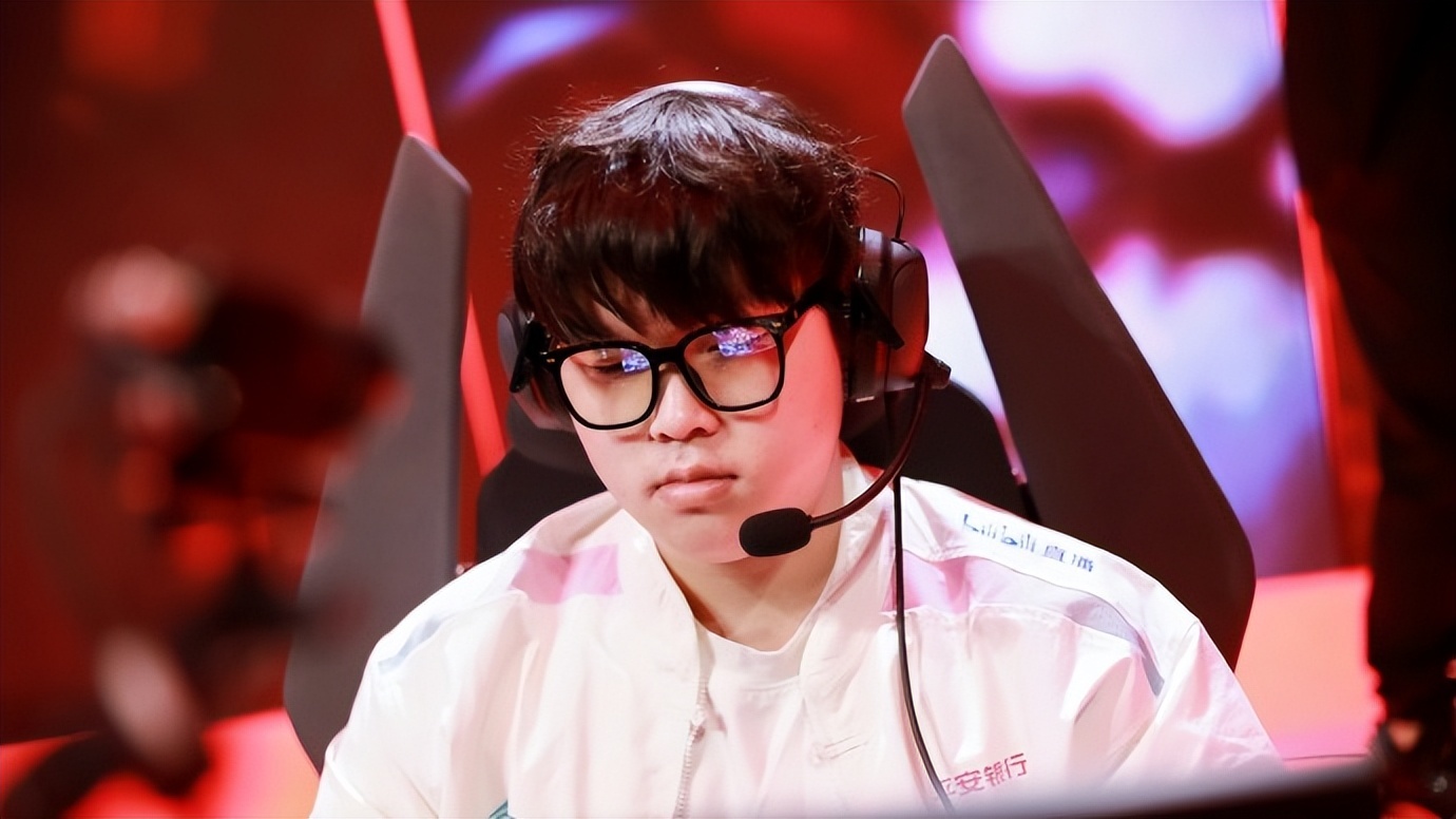 恭喜Ruler！拿下春决FMVP！369放话：一阵上单就是会赢无阵上单