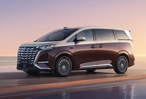 9月MPV销冠之争，魏牌高山能逆袭丰田赛那吗？终端数据藏答案_腾讯新闻