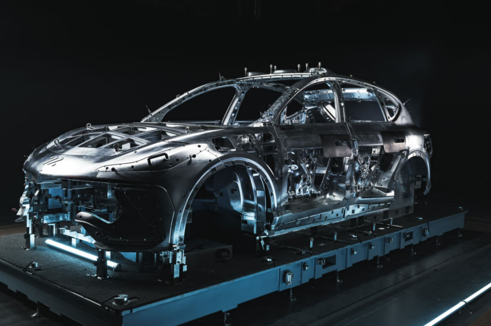 凭什么一发99A主战坦克的炮弹，一发要卖60000块？_腾讯新闻