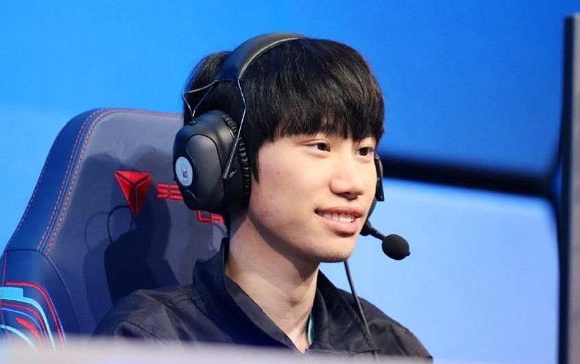 流量拉满！NIP官宣：自由人doinb加入，希望一起达成更高的目标_腾讯新闻