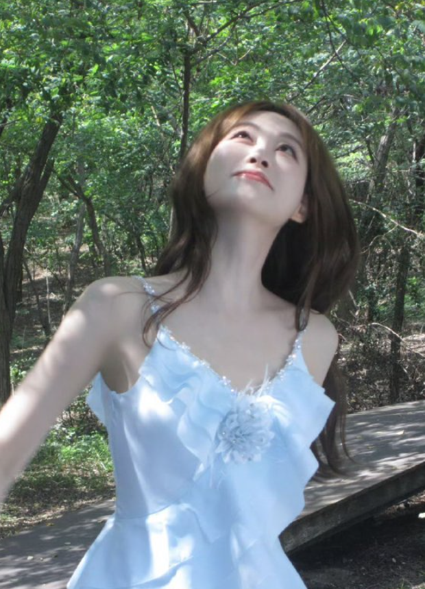 祝绪丹又手滑？点赞虞书欣争议视频引风波，急发文道歉称“绝对无意” _腾讯新闻