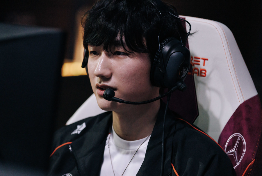 Peanut生涯首次击败Kanavi，复盘不足剑指冠军_腾讯新闻