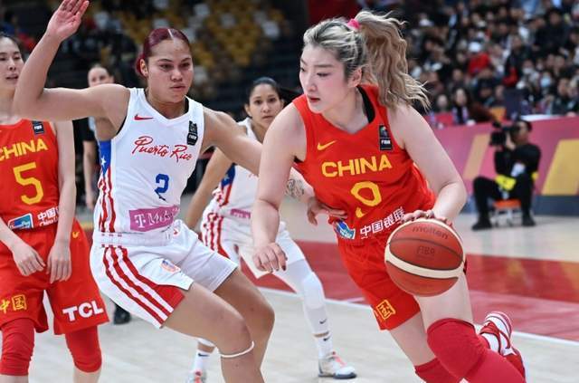 中国女篮断崖式下滑真因！WCBA沦为奇葩二人转 巴黎奥运难度极大_腾讯新闻