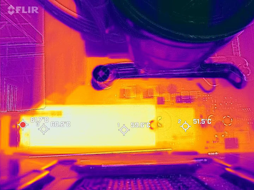 为AI大模型提供强有力的存储保证：致态TiPro 9000 4TB版本评测_腾讯新闻