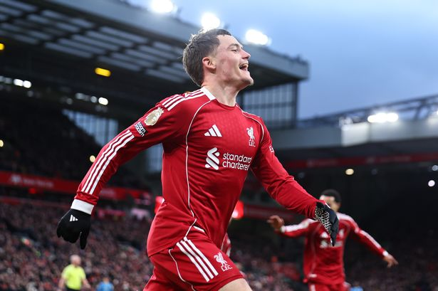 首球制造机！狼队成全别人，也在不断刷新英超下限！_腾讯新闻