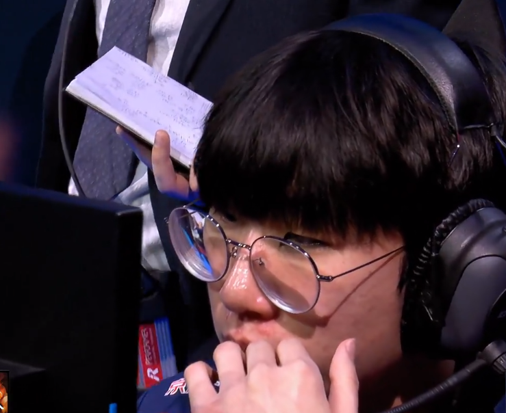 LPL春季赛：JDG巨大优势，却被WBG翻盘，网友指出Ruler飘了