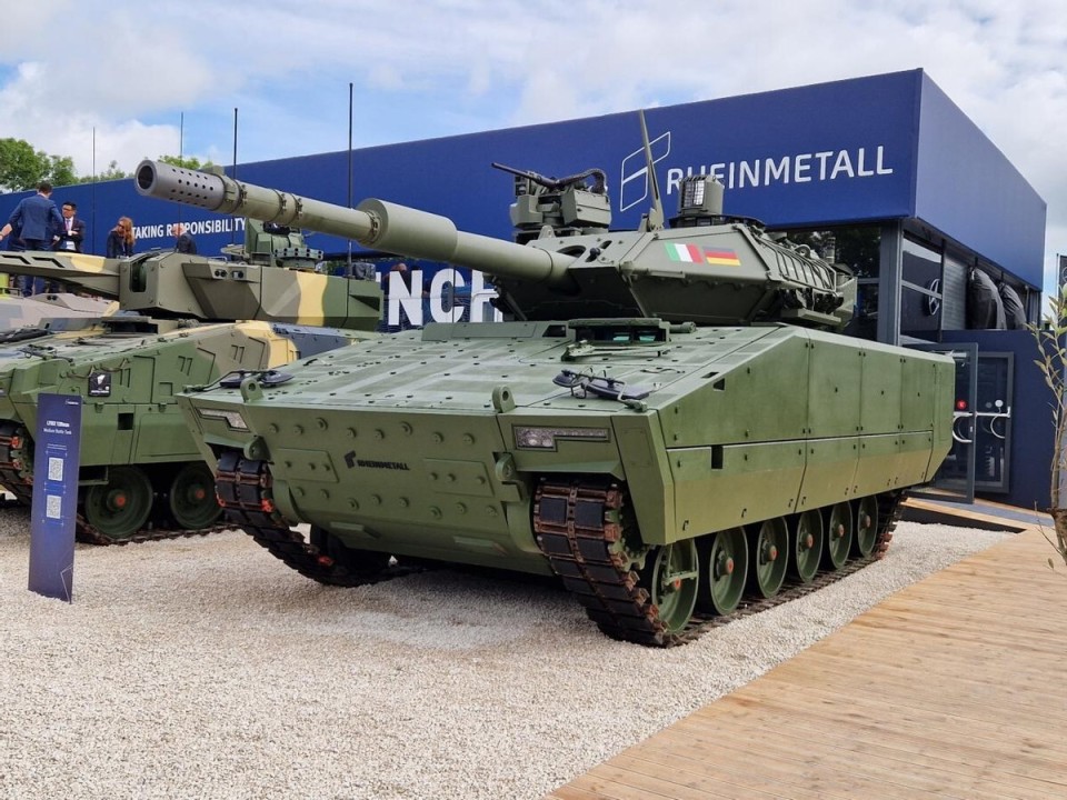 莱茵金属公司推出新型KF41火力支援车 配备模块化炮塔 兼容2种火炮_腾讯新闻