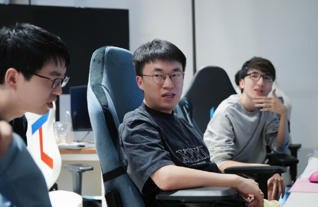 RNG被判偿还827万，WBG老板透露转会隐情，小虎遭遇无妄之灾