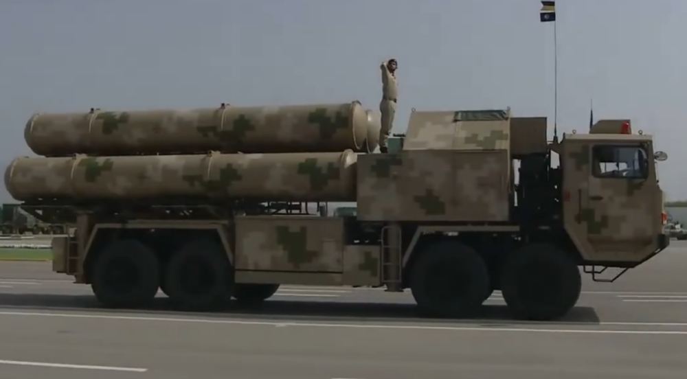 红旗9B导弹共架，300公里内再无杀伤死角，混装是体系化战力体现_腾讯新闻