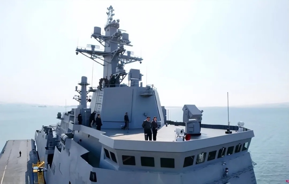 三天就射导弹 ，朝鲜巡洋舰不是说大话，或许是052D和22350的混血_腾讯新闻