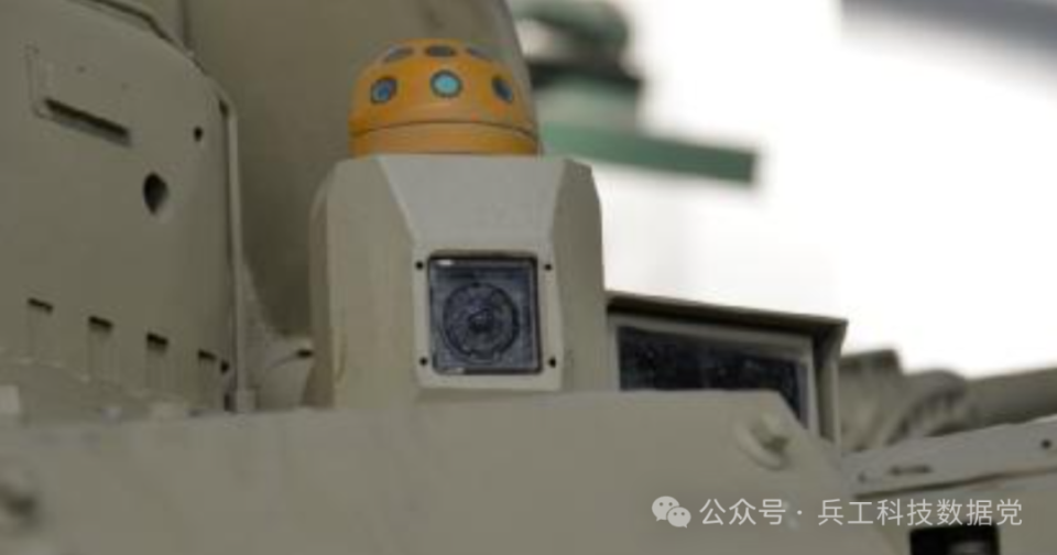 VT-4坦克反无人机的三个绝活_腾讯新闻