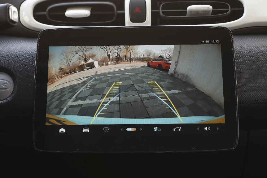 预算5万，还想要续航400km？城市通勤我选零跑T03_腾讯新闻