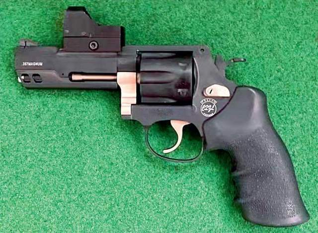 国产兵器正在走向世界！盘点中国30种外贸型手枪_腾讯新闻