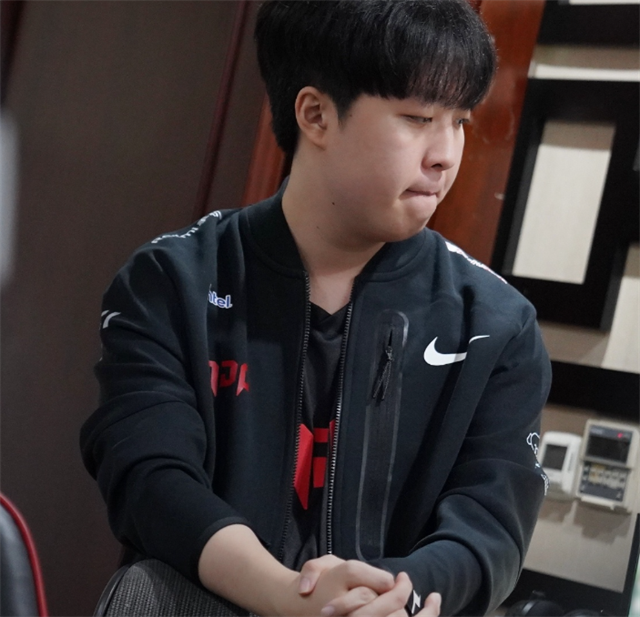 kanavi回LCK失败？JAG教练：除非他的同事愿意，JDG间接回应