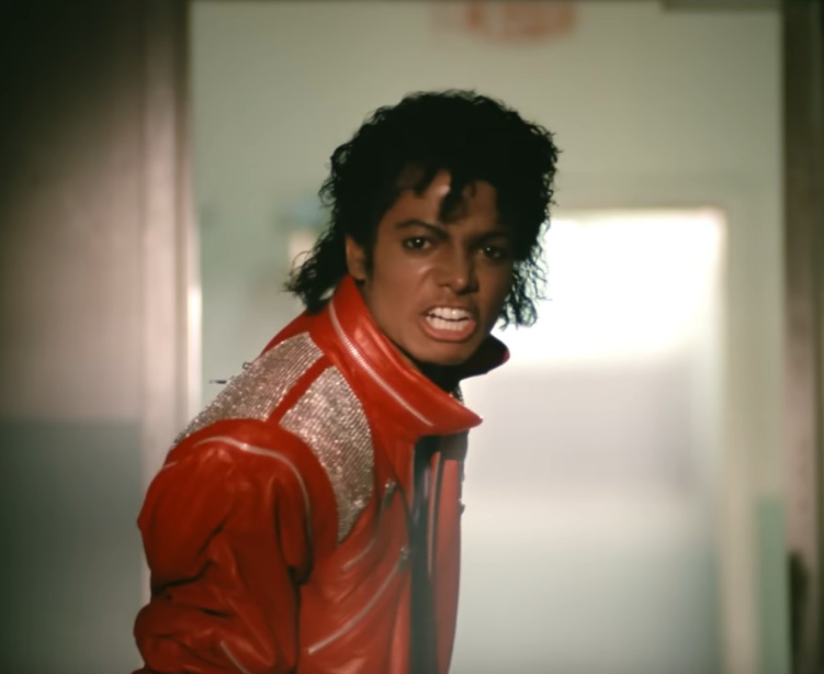 MJ去世15年遗产赚了235亿，每天入账430万，家人因钱财而对簿公堂_腾讯新闻