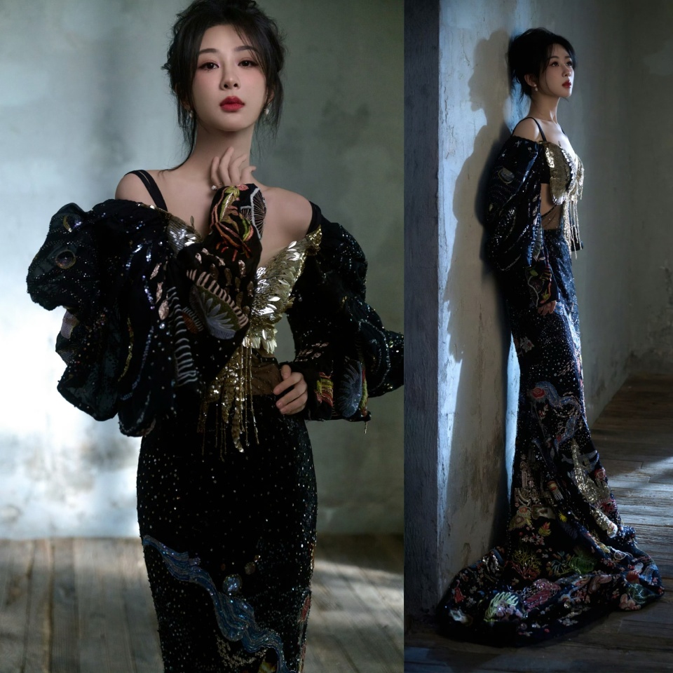 星光大赏海报看咖位，王鹤棣王一博并列，两大90花又合体_腾讯新闻