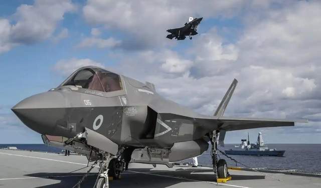 特朗普称将发展双发型F35，真不是张口就来吗？_腾讯新闻