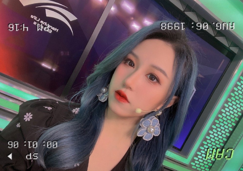 LPL又一解说公开道歉！口误叫Faker为飞蝗，本人回应：十分抱歉